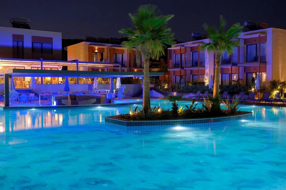 Celeste Bella Luxury Hotel & Spa - Cheap Prices, Reviews & Ratings ...